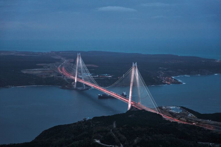 South America's longest suspension bridge defies earthquakes - We Build ...